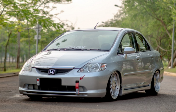 Kelebihan dan Kekurangan Honda City GD8 VTEC i-DSI - Topgir